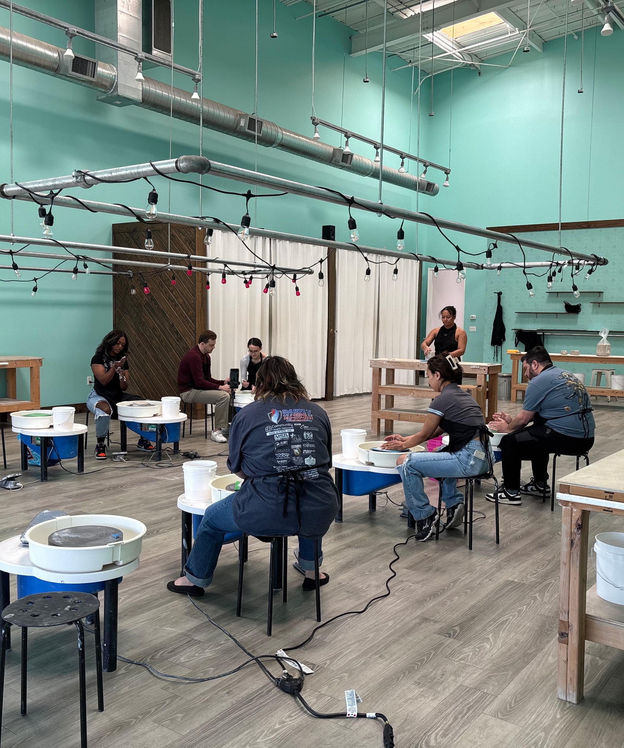 Find a Studio – Smashed Clay + Studios